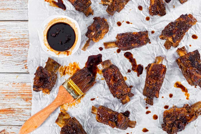 How to Use Liquid Smoke [6 Easy Ways] - TheEatDown
